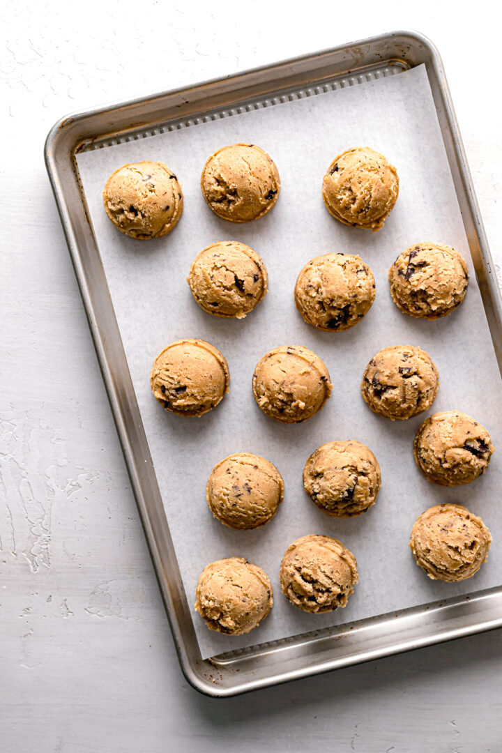 Pan-Banging Chocolate Chip Peanut Butter Cookies - Sloane's Table
