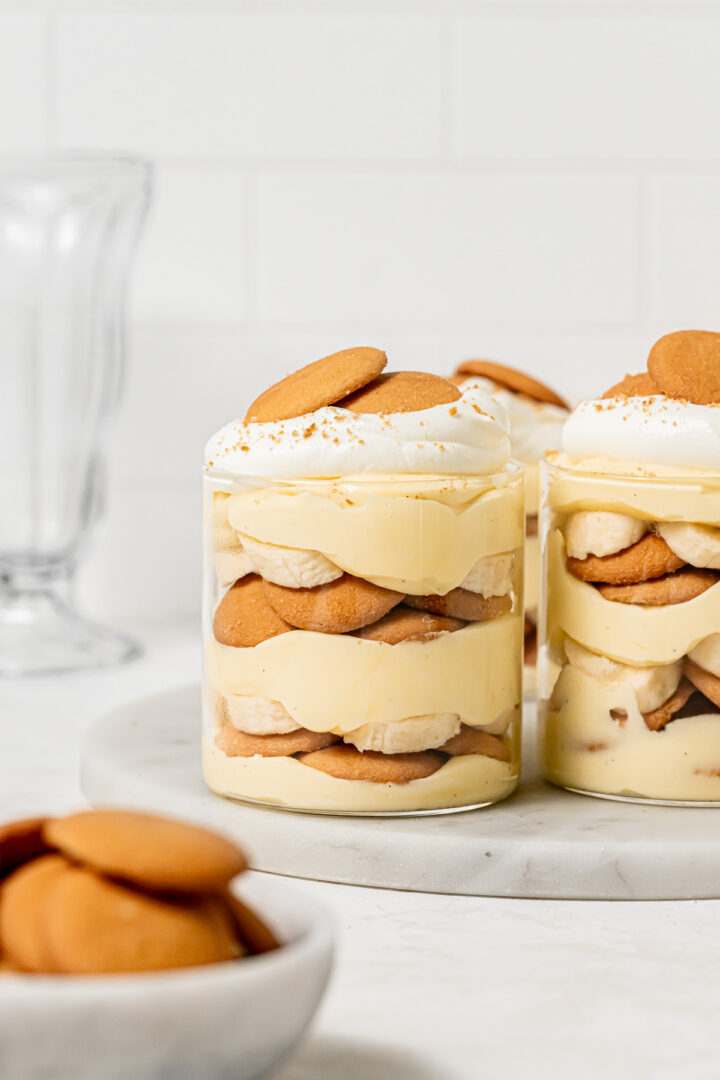 Easy Banana Pudding Jars - Sloane's Table